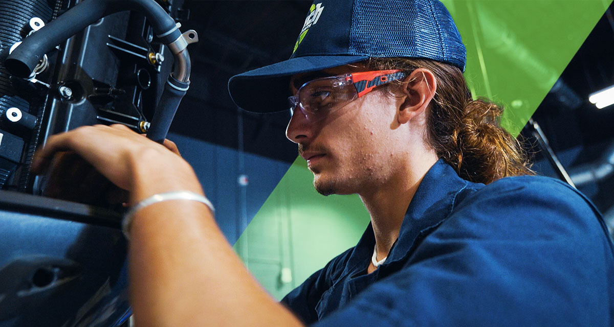 How to Become a Marine Technician in 2025 - JTech
